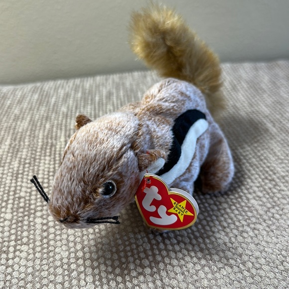 Ty | Toys | 32 Vintage Ty Beanie Baby Chipper | Poshmark